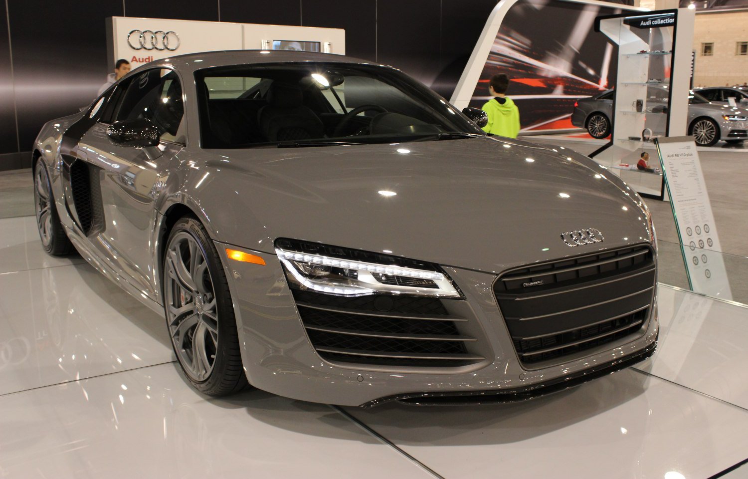 Audi R8 Coupe (facelift 2012) 4.2 FSI V8 (430 Hp) quattro S tronic